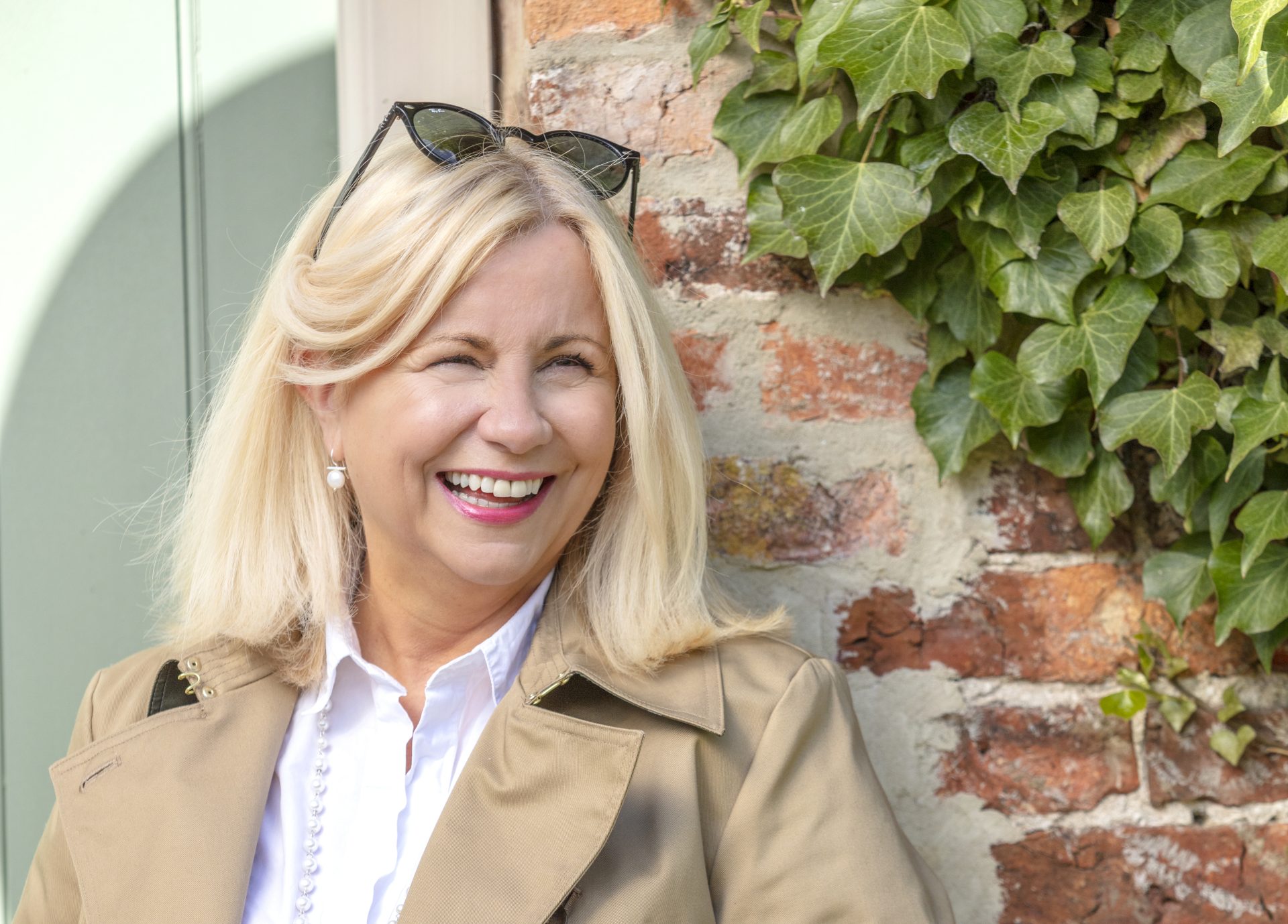 Rare! SY EXPERT - Ashleigh Sundin | Sanderson Young